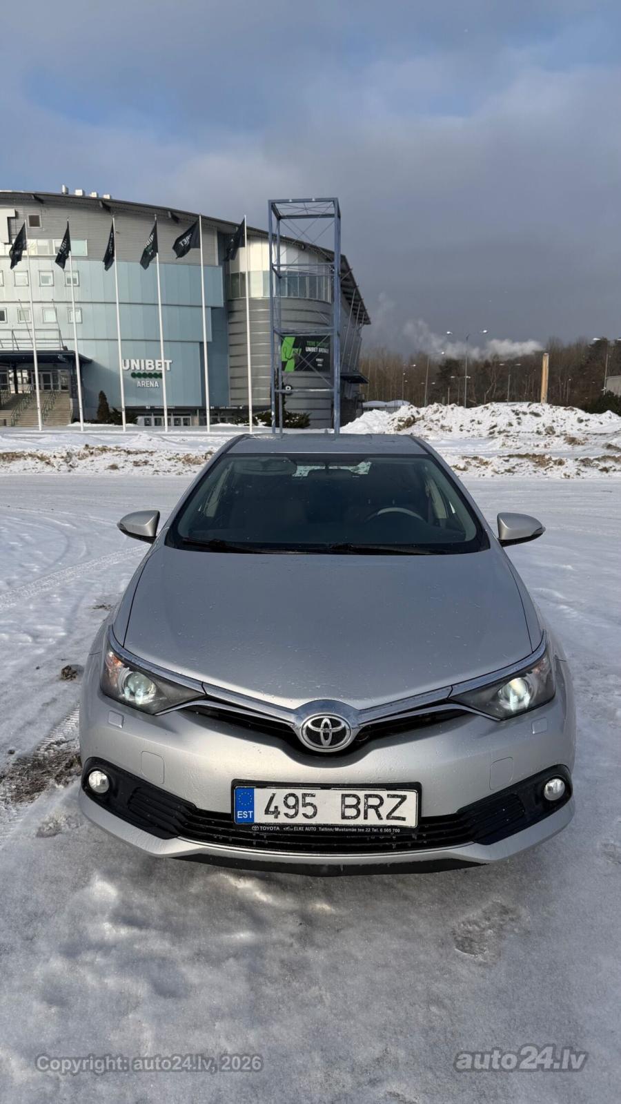 Pelēks Toyota Auris 2016 Tallina, ar dzinēja tilpumu 1.60 L un nobraukumu 215 tūkst. km par 8400 €, foto 3 vietnē AUTOMOTO.COM.LV