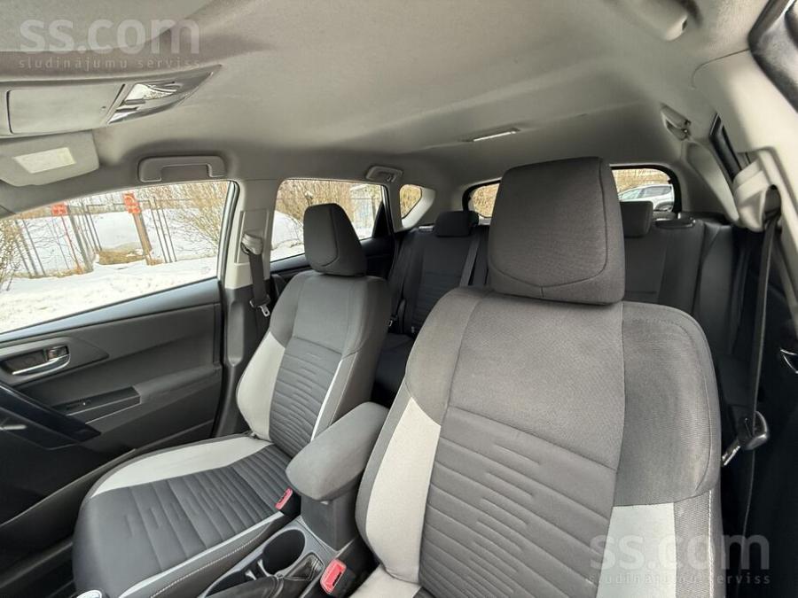 Pelēks Toyota Auris 2016 Rīga, ar dzinēja tilpumu 1.60 L un nobraukumu 0 tūkst. km par 6970 €, foto 11 vietnē AUTOMOTO.COM.LV