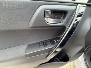 Pelēks Toyota Auris 2016 Rīga, ar dzinēja tilpumu 1.60 L un nobraukumu 0 tūkst. km par 6970 €, foto 12 vietnē AUTOMOTO.COM.LV