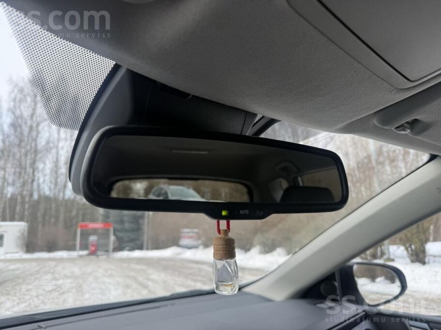 Pelēks Toyota Auris 2016 Rīga, ar dzinēja tilpumu 1.60 L un nobraukumu 0 tūkst. km par 6970 €, foto 35 vietnē AUTOMOTO.COM.LV