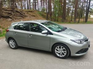 Pelēks Toyota Auris 2016 Rīga, ar dzinēja tilpumu 1.80 L un nobraukumu 237 tūkst. km par 7600 €, foto 3 vietnē AUTOMOTO.COM.LV