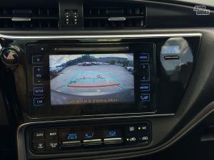 Серый Тойота Аурис 2016 в Вильнюс, объемом двигателя 1.80 л и пробегом 248 тыс. км за 10600 €, фото 6 на AUTOMOTO.COM.LV