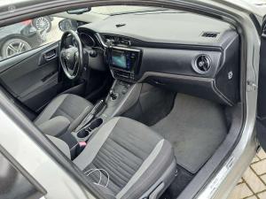 Grey Toyota Auris 2016 in Taurage, with an engine capacity of 1.80 L and mileage of 277 thousand km for 3300 €, photo 10 on AUTOMOTO.COM.LV