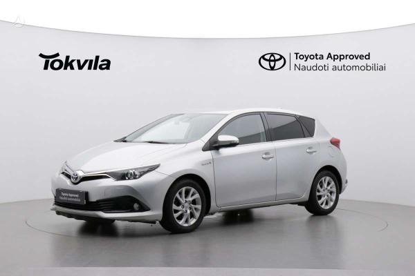 Pelēks Toyota Auris 2016 Viļņa, ar dzinēja tilpumu 1.80 L un nobraukumu 149 tūkst. km par 12900 €, foto 1 vietnē AUTOMOTO.COM.LV