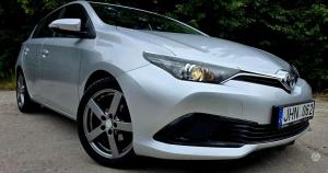Grey Toyota Auris 2016 in Siauliai, with an engine capacity of 1.36 L and mileage of 240 thousand km for 5790 €, photo 4 on AUTOMOTO.COM.LV