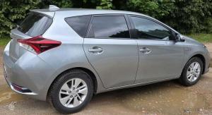 Pelēks Toyota Auris 2016 Viļņa, ar dzinēja tilpumu 1.80 L un nobraukumu 120 tūkst. km par 10499 €, foto 8 vietnē AUTOMOTO.COM.LV