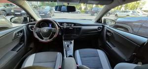 Pelēks Toyota Auris 2016 Viļņa, ar dzinēja tilpumu 1.80 L un nobraukumu 120 tūkst. km par 10499 €, foto 22 vietnē AUTOMOTO.COM.LV
