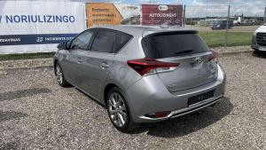 Pelēks Toyota Auris 2016 Marijampole, ar dzinēja tilpumu 1.80 L un nobraukumu 86 tūkst. km par 12990 €, foto 9 vietnē AUTOMOTO.COM.LV