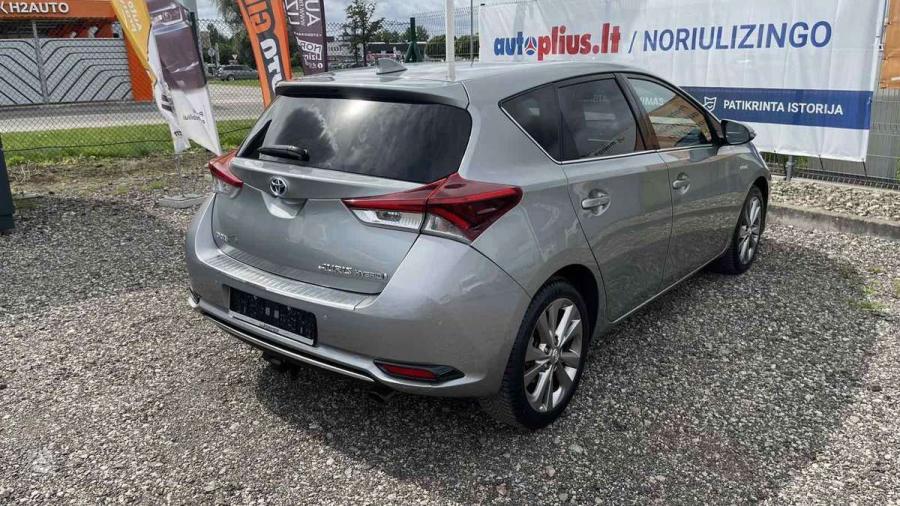 Pelēks Toyota Auris 2016 Marijampole, ar dzinēja tilpumu 1.80 L un nobraukumu 86 tūkst. km par 12990 €, foto 11 vietnē AUTOMOTO.COM.LV