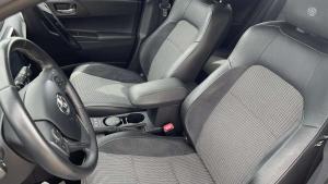 Pelēks Toyota Auris 2016 Marijampole, ar dzinēja tilpumu 1.80 L un nobraukumu 86 tūkst. km par 12990 €, foto 19 vietnē AUTOMOTO.COM.LV