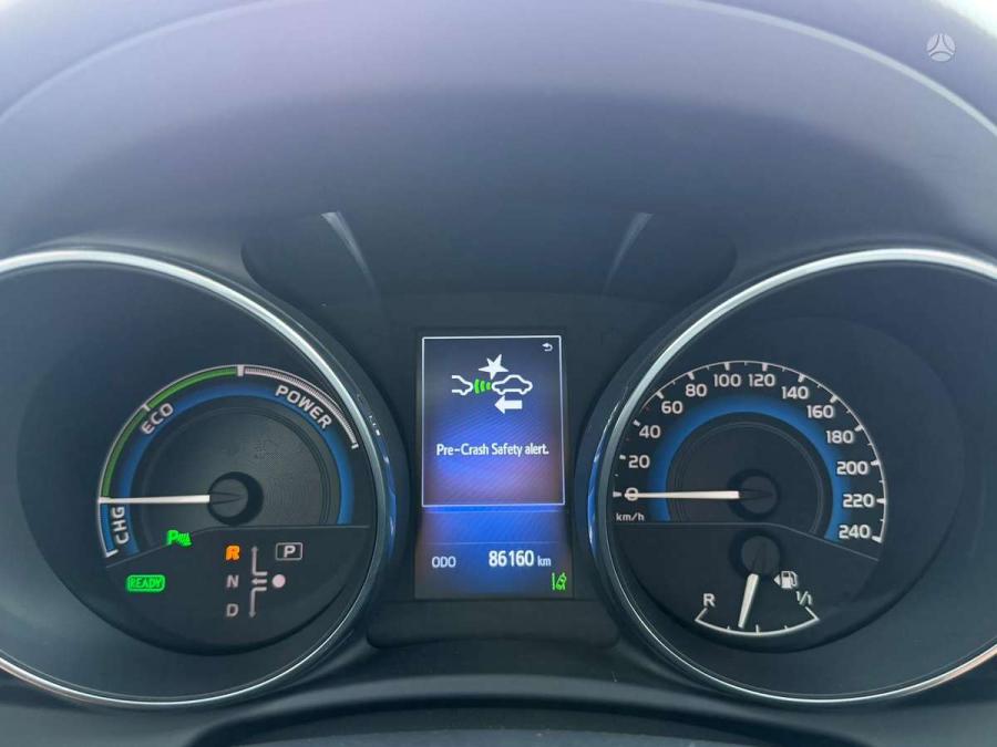 Pelēks Toyota Auris 2016 Marijampole, ar dzinēja tilpumu 1.80 L un nobraukumu 86 tūkst. km par 12990 €, foto 46 vietnē AUTOMOTO.COM.LV