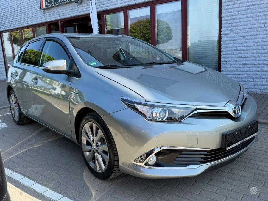 Grey Toyota Auris 2016 in Marijampole, with an engine capacity of 1.80 L and mileage of 86 thousand km for 12790 €, photo 7 on AUTOMOTO.COM.LV
