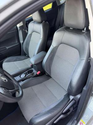 Grey Toyota Auris 2016 in Marijampole, with an engine capacity of 1.80 L and mileage of 86 thousand km for 12790 €, photo 17 on AUTOMOTO.COM.LV