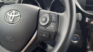 Grey Toyota Auris 2016 in Marijampole, with an engine capacity of 1.80 L and mileage of 86 thousand km for 12790 €, photo 35 on AUTOMOTO.COM.LV