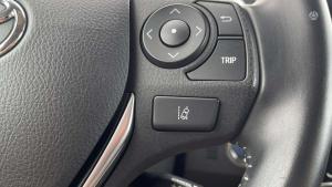 Grey Toyota Auris 2016 in Marijampole, with an engine capacity of 1.80 L and mileage of 86 thousand km for 12790 €, photo 36 on AUTOMOTO.COM.LV