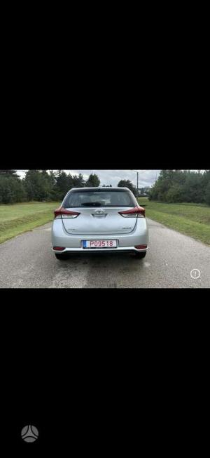 Grey Toyota Auris 2016 in Kaunas, with an engine capacity of 1.36 L and mileage of 158 thousand km for 6300 €, photo 11 on AUTOMOTO.COM.LV