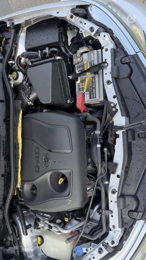 Grey Toyota Auris 2016 in Kaunas, with an engine capacity of 1.36 L and mileage of 158 thousand km for 6300 €, photo 18 on AUTOMOTO.COM.LV