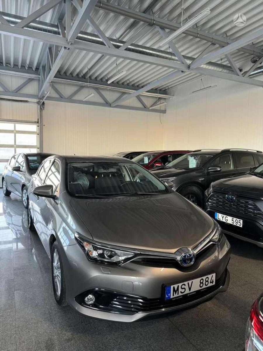Pelēks Toyota Auris 2016 Klaipėda, ar dzinēja tilpumu 0.00 L un nobraukumu 142 tūkst. km par 12700 €, foto 3 vietnē AUTOMOTO.COM.LV