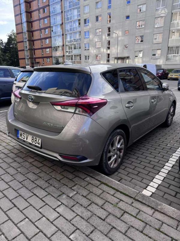 Grey Toyota Auris 2016 in Klaipeda, with an engine capacity of 0.00 L and mileage of 142 thousand km for 12700 €, photo 10 on AUTOMOTO.COM.LV