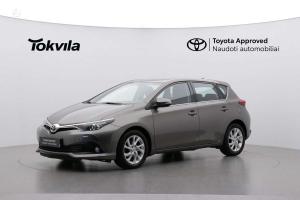 Grey Toyota Auris 2017 in Vilnius, with an engine capacity of 1.60 L and mileage of 144 thousand km for 10900 €, photo  on AUTOMOTO.COM.LV