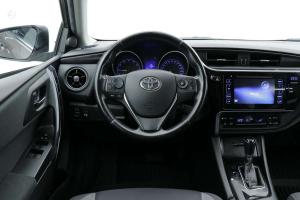 Grey Toyota Auris 2017 in Vilnius, with an engine capacity of 1.60 L and mileage of 144 thousand km for 10900 €, photo 9 on AUTOMOTO.COM.LV