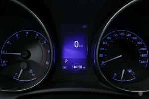 Grey Toyota Auris 2017 in Vilnius, with an engine capacity of 1.60 L and mileage of 144 thousand km for 10900 €, photo 15 on AUTOMOTO.COM.LV
