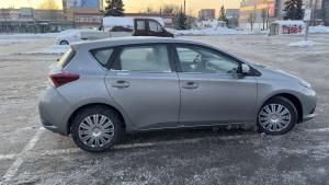 Pelēks Toyota Auris 2018 Kauņa, ar dzinēja tilpumu 1.60 L un nobraukumu 275 tūkst. km par 8455 €, foto 2 vietnē AUTOMOTO.COM.LV
