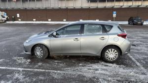 Pelēks Toyota Auris 2018 Kauņa, ar dzinēja tilpumu 1.60 L un nobraukumu 275 tūkst. km par 8455 €, foto 3 vietnē AUTOMOTO.COM.LV