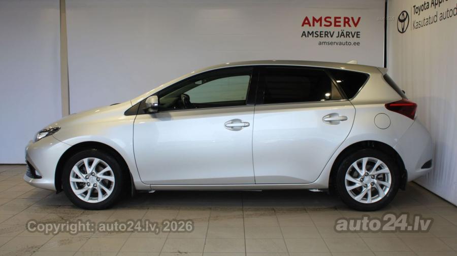 Grey Toyota Auris 2018 in Tallinn, with an engine capacity of 1.60 L and mileage of 48 thousand km for 9990 €, photo 19 on AUTOMOTO.COM.LV