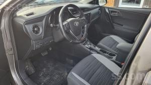 Grey Toyota Auris 2018 in Riga, with an engine capacity of 1.60 L and mileage of 229 thousand km for 10450 €, photo 10 on AUTOMOTO.COM.LV
