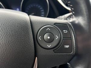 Pelēks Toyota Auris 2018 Rīga, ar dzinēja tilpumu 1.60 L un nobraukumu 151 tūkst. km par 9950 €, foto 21 vietnē AUTOMOTO.COM.LV