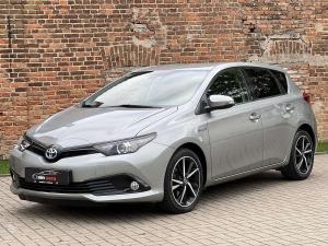 Pelēks Toyota Auris 2018 Kėdainiai, ar dzinēja tilpumu 1.80 L un nobraukumu 214 tūkst. km par 11850 €, foto  vietnē AUTOMOTO.COM.LV