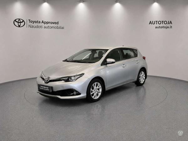 Pelēks Toyota Auris 2018 Kauņa, ar dzinēja tilpumu 1.60 L un nobraukumu 51 tūkst. km par 12900 €, foto 1 vietnē AUTOMOTO.COM.LV