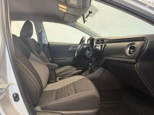 Pelēks Toyota Auris 2018 Kauņa, ar dzinēja tilpumu 1.60 L un nobraukumu 51 tūkst. km par 12900 €, foto 7 vietnē AUTOMOTO.COM.LV