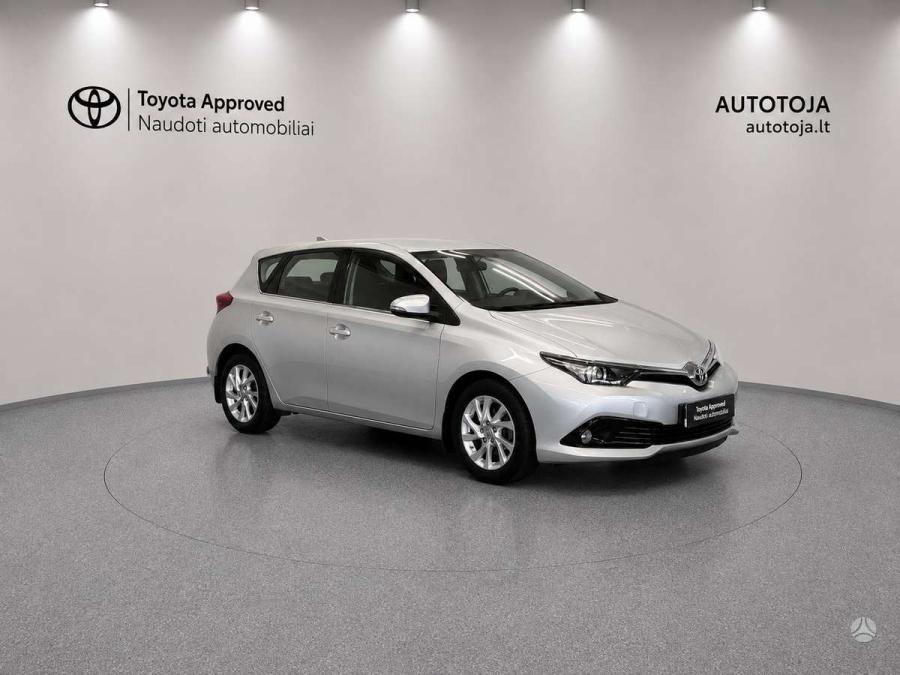 Pelēks Toyota Auris 2018 Kauņa, ar dzinēja tilpumu 1.60 L un nobraukumu 51 tūkst. km par 12900 €, foto 19 vietnē AUTOMOTO.COM.LV