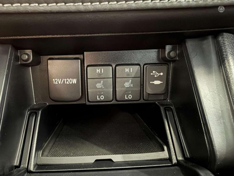 Pelēks Toyota Auris 2018 Kauņa, ar dzinēja tilpumu 1.60 L un nobraukumu 51 tūkst. km par 12900 €, foto 27 vietnē AUTOMOTO.COM.LV