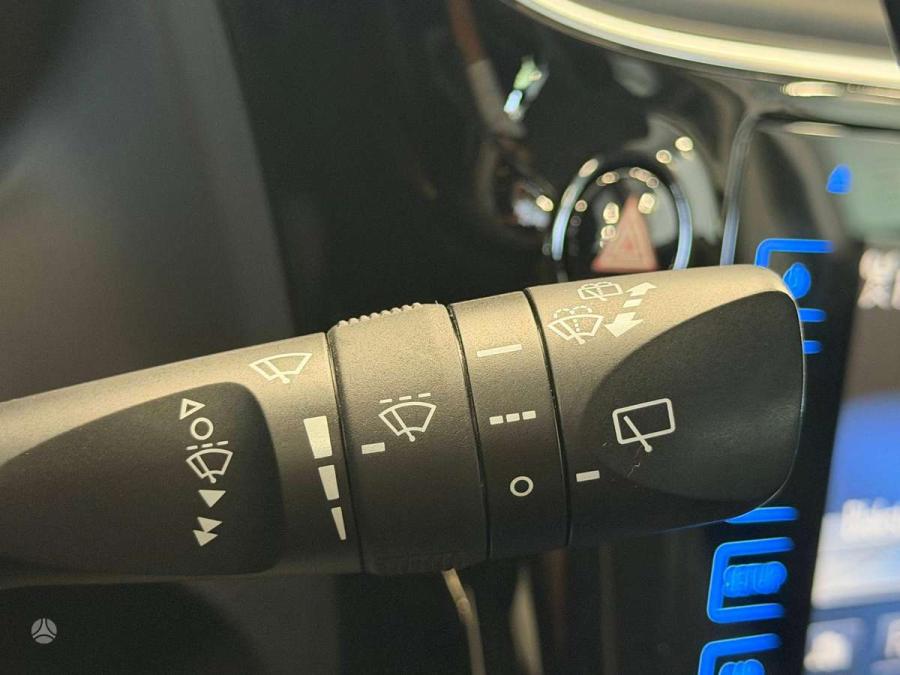 Pelēks Toyota Auris 2018 Kauņa, ar dzinēja tilpumu 1.60 L un nobraukumu 51 tūkst. km par 12900 €, foto 29 vietnē AUTOMOTO.COM.LV