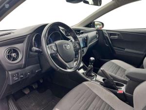 Grey Toyota Auris 2018 in Klaipeda, with an engine capacity of 1.20 L and mileage of 128 thousand km for 12300 €, photo 12 on AUTOMOTO.COM.LV
