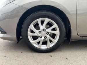 Grey Toyota Auris 2018 in Klaipeda, with an engine capacity of 1.20 L and mileage of 128 thousand km for 12300 €, photo 16 on AUTOMOTO.COM.LV