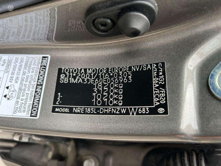 Grey Toyota Auris 2018 in Klaipeda, with an engine capacity of 1.20 L and mileage of 128 thousand km for 12300 €, photo 23 on AUTOMOTO.COM.LV