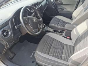 Pelēks Toyota Auris 2018 Viļņa, ar dzinēja tilpumu 1.80 L un nobraukumu 31 tūkst. km par 13600 €, foto 6 vietnē AUTOMOTO.COM.LV