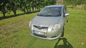Grey Toyota Auris 2008 in Jonava, with an engine capacity of 1.40 L and mileage of 125 thousand km for 3500 €, photo 6 on AUTOMOTO.COM.LV