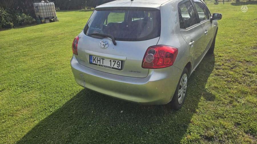 Grey Toyota Auris 2008 in Jonava, with an engine capacity of 1.40 L and mileage of 125 thousand km for 3500 €, photo 21 on AUTOMOTO.COM.LV