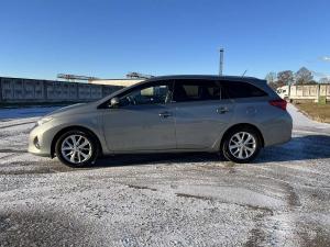 Pelēks Toyota Auris 2013 Šauļi, ar dzinēja tilpumu 1.36 L un nobraukumu 168 tūkst. km par 6700 €, foto 3 vietnē AUTOMOTO.COM.LV