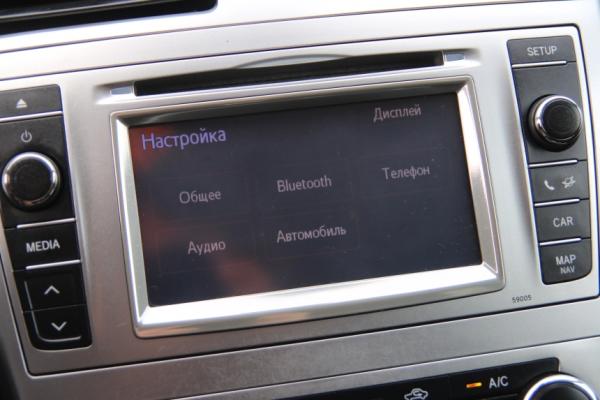 Серый Тойота Аурис 2013 в Рига, объемом двигателя 2.00 л и пробегом 221 тыс. км за 6990 €, фото 7 на AUTOMOTO.COM.LV