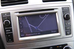 Pelēks Toyota Auris 2013 Rīga, ar dzinēja tilpumu 2.00 L un nobraukumu 221 tūkst. km par 6990 €, foto 13 vietnē AUTOMOTO.COM.LV