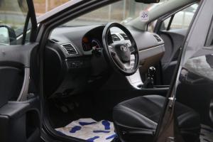 Pelēks Toyota Auris 2013 Rīga, ar dzinēja tilpumu 2.00 L un nobraukumu 221 tūkst. km par 6990 €, foto 14 vietnē AUTOMOTO.COM.LV
