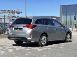 Pelēks Toyota Auris 2013 Šauļi, ar dzinēja tilpumu 1.40 L un nobraukumu 168 tūkst. km par 6400 €, foto 8 vietnē AUTOMOTO.COM.LV