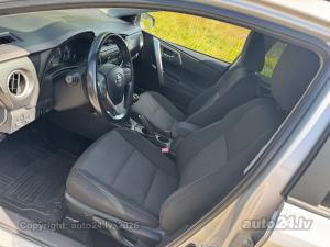 Pelēks Toyota Auris 2013 Tallina, ar dzinēja tilpumu 1.40 L un nobraukumu 191 tūkst. km par 6500 €, foto 8 vietnē AUTOMOTO.COM.LV