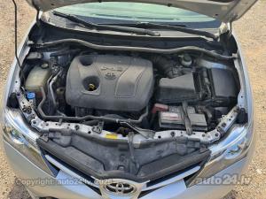 Grey Toyota Auris 2013 in Tallinn, with an engine capacity of 1.40 L and mileage of 191 thousand km for 6500 €, photo 15 on AUTOMOTO.COM.LV